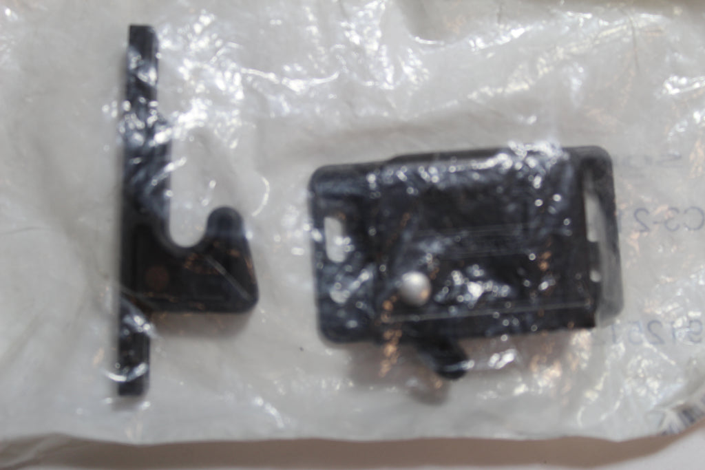 Southco C3-210-P Grabber latch – PFIParts